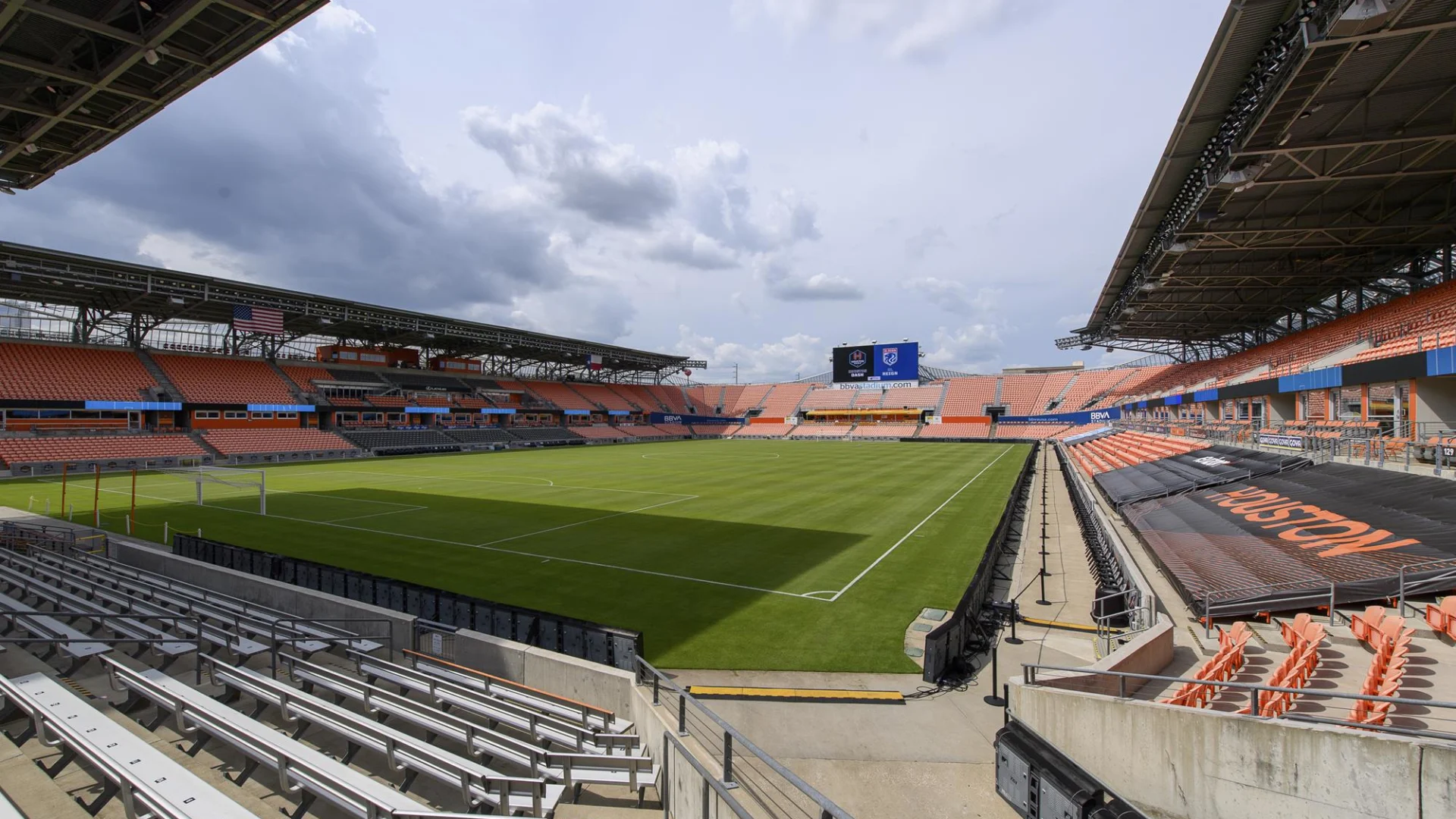 Houston Dash sign midfielder Hannah Diaz | National Women's Soccer ...