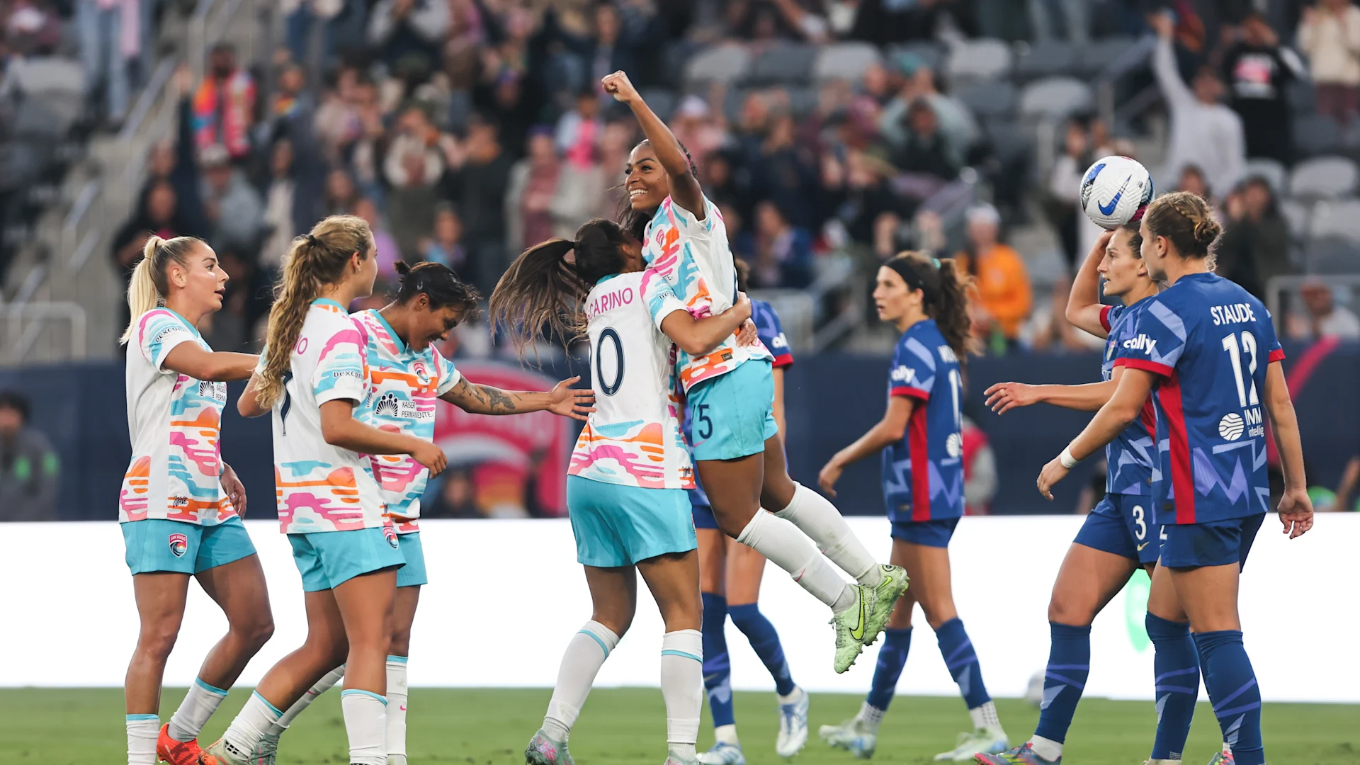 NWSL Week 10 Recap: 27 Goals, 1 Wild Weekend | News | NWSLsoccer.com