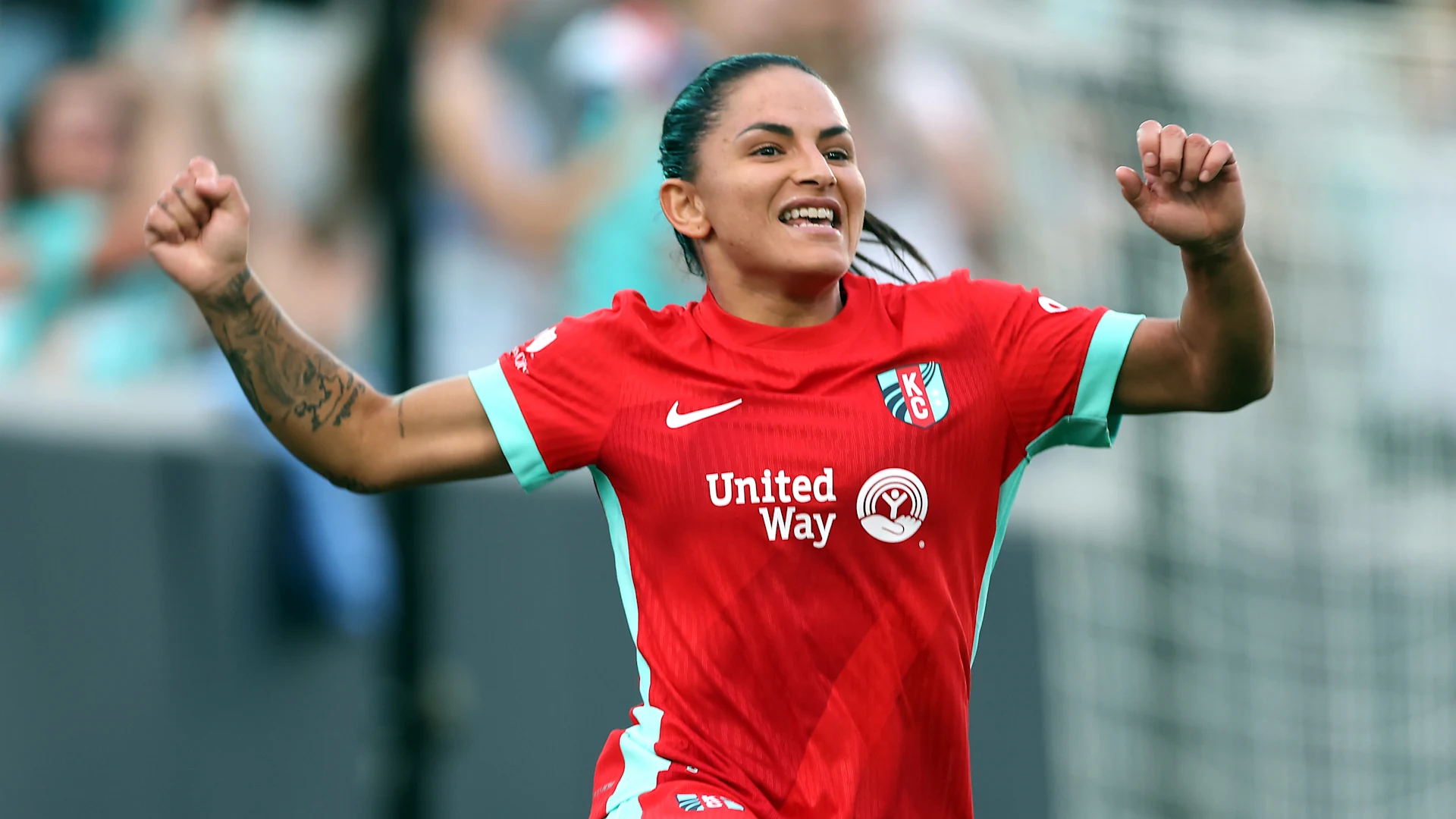 Debinha Nets 50th NWSL Goal in Kansas City Current Win | News ...