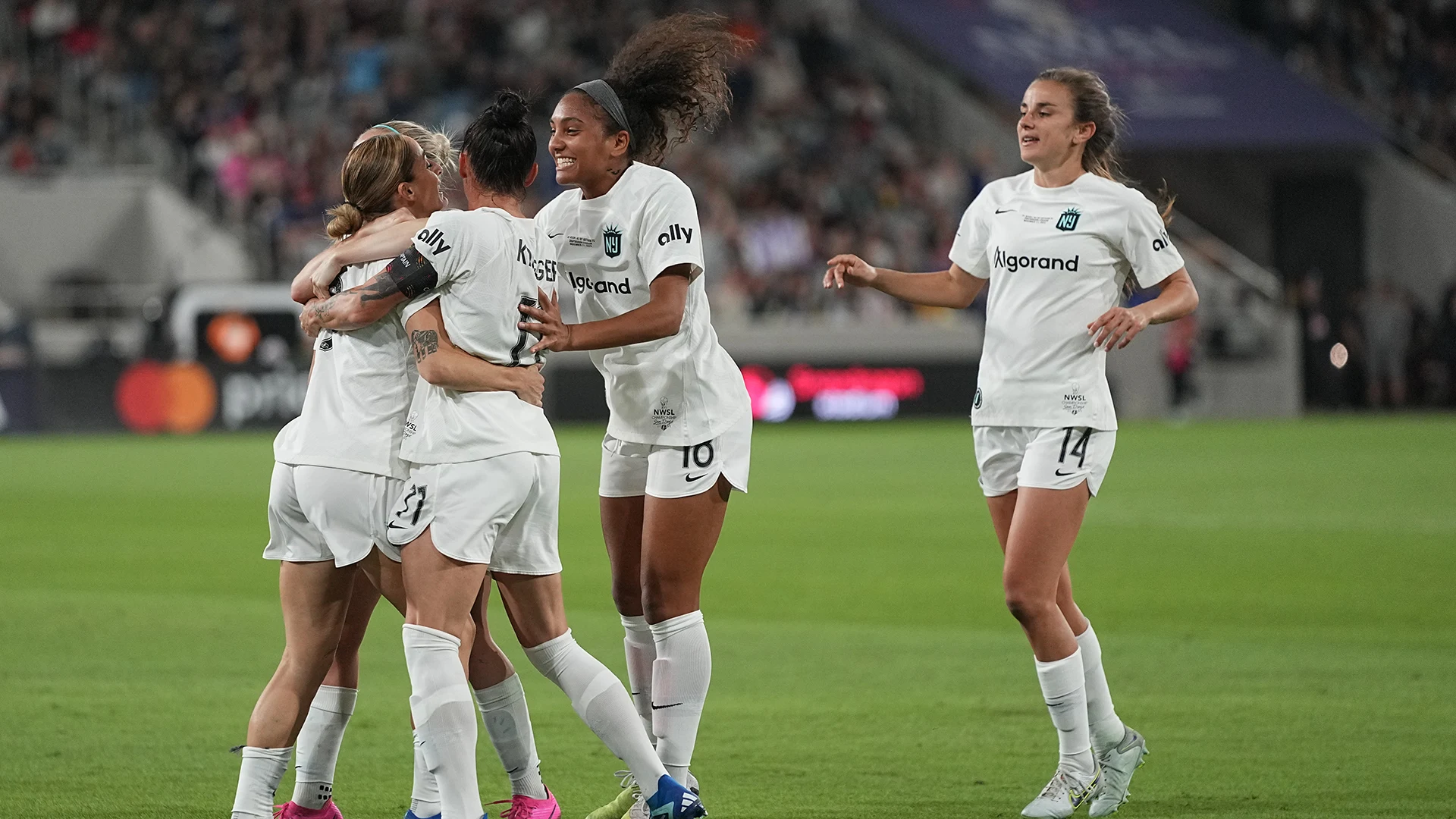 Gotham FC crowned champions over OL Reign behind goals from Williams ...