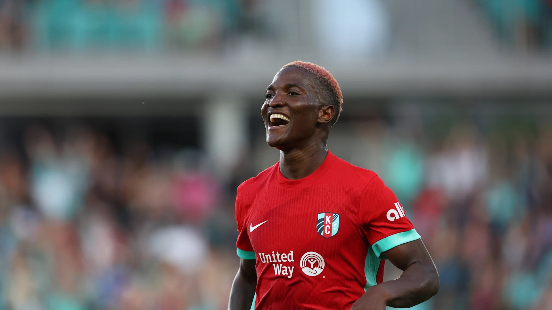 Temwa Chawinga becomes fastest player to score 30 regular season goals ...