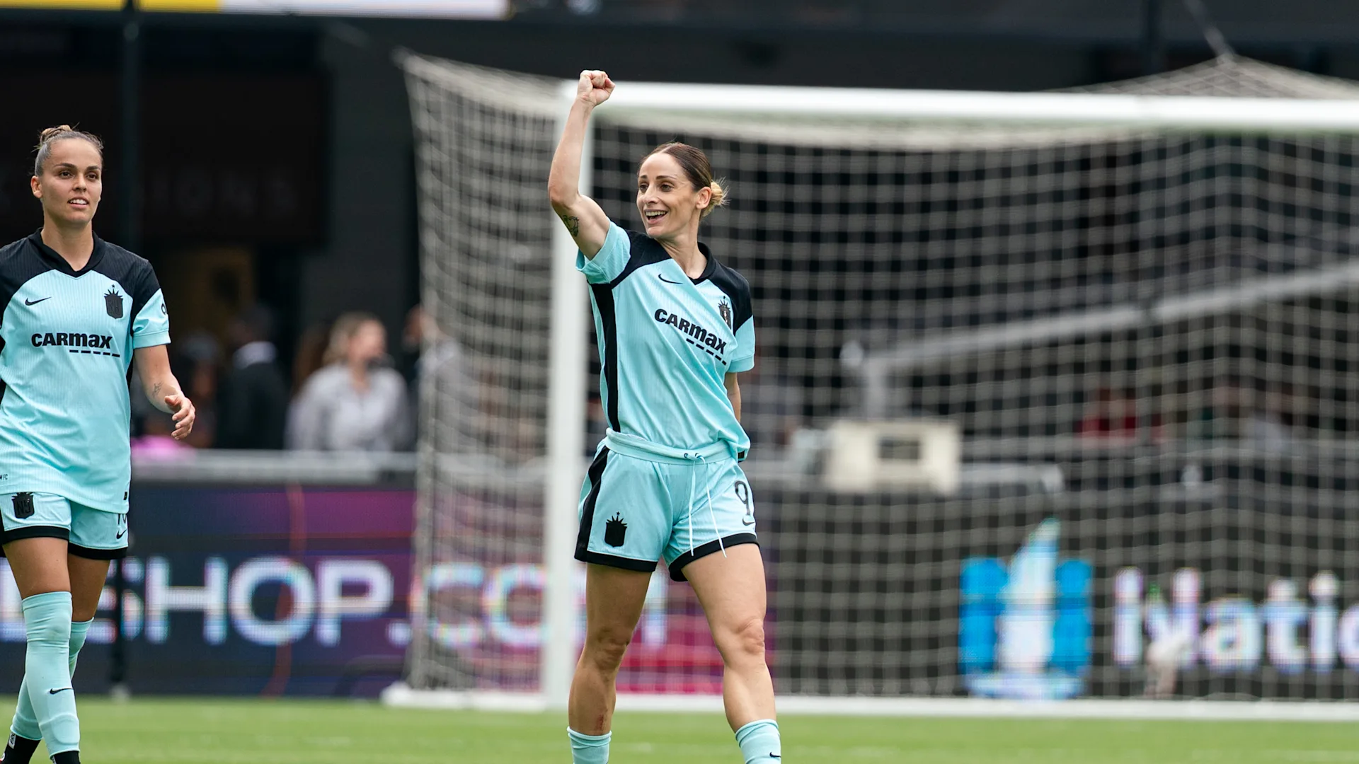 Top 5 players to watch in second half: Former NWSL player Merritt ...