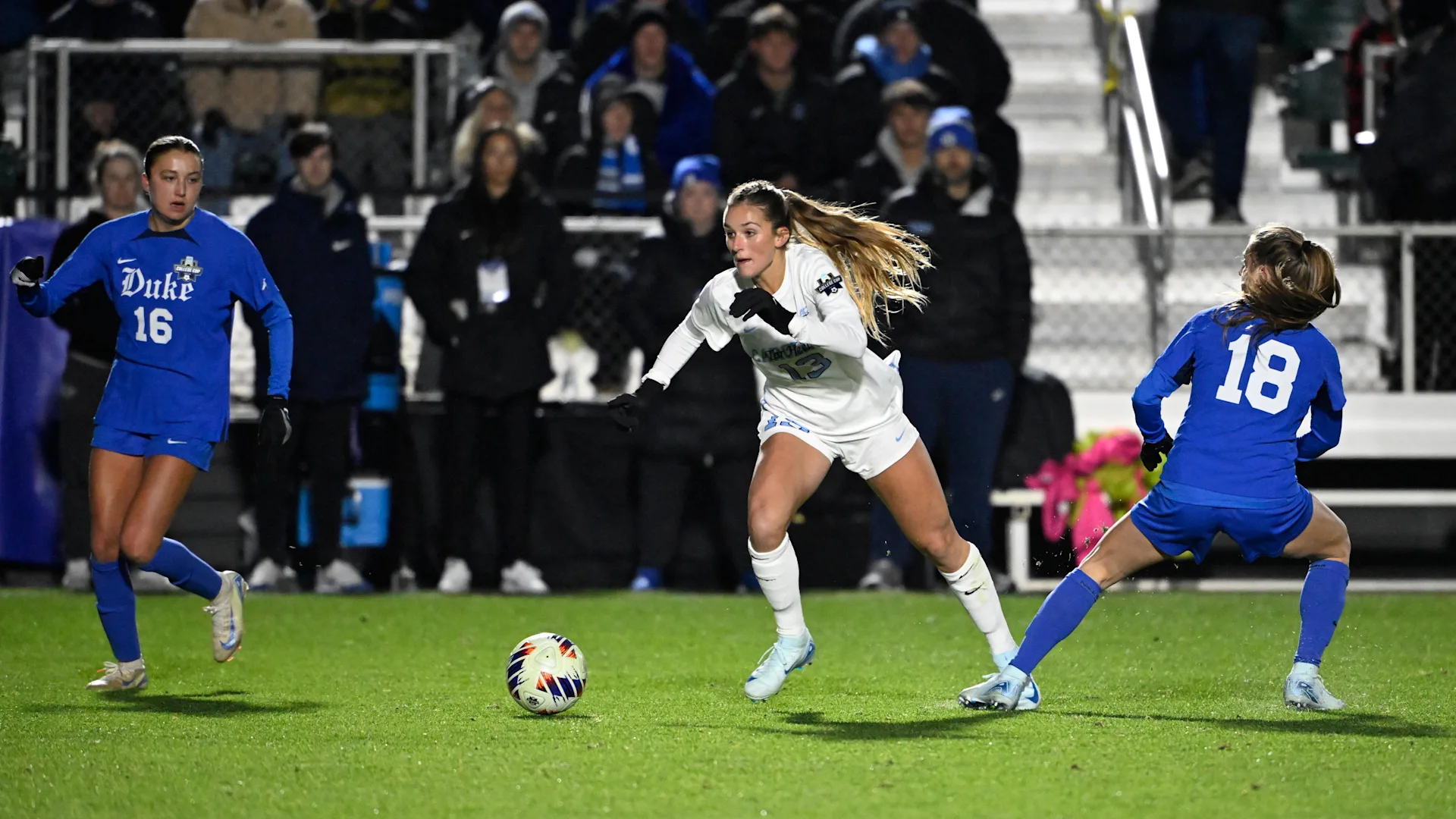 Kate Faasse Wins 2024 MAC Hermann Trophy | News | NWSLsoccer.com